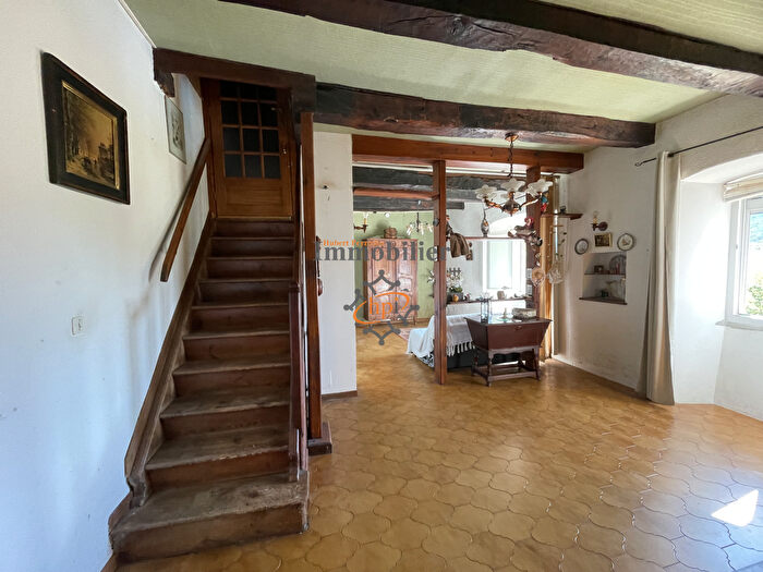 Maison à vendre - Saint-Victor-et-Melvieu - 4 pièces - 3 chambres