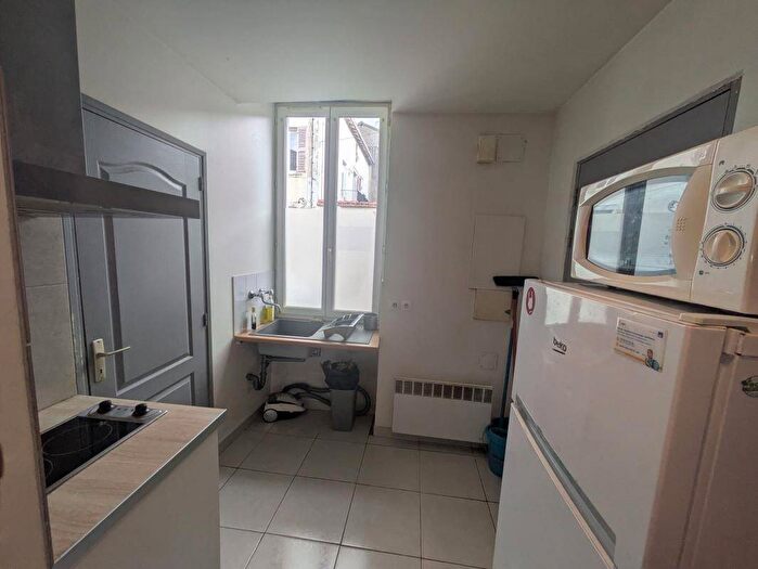 Appartement 1 pièce à Centre Ville, Mont-de-Marsan, à louer