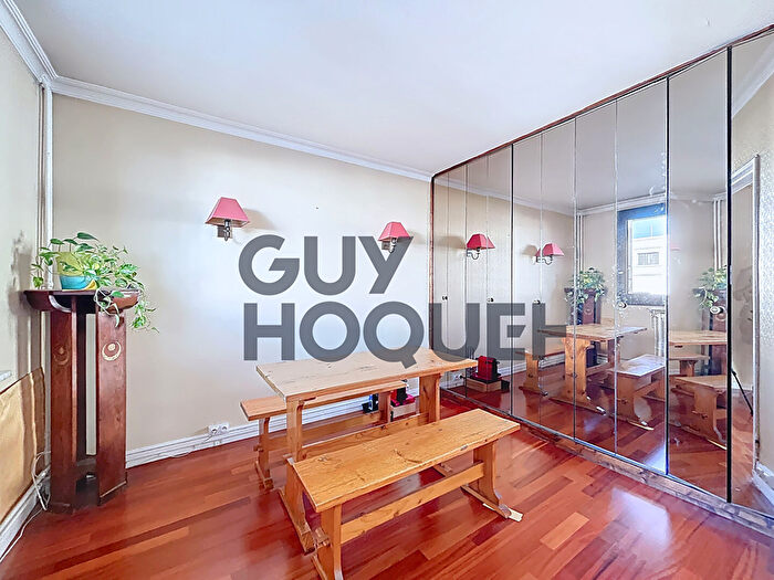 Appartement à vendre - LHaÿ-les-Roses, Centre-ville - 4 pièces - 2 chambres