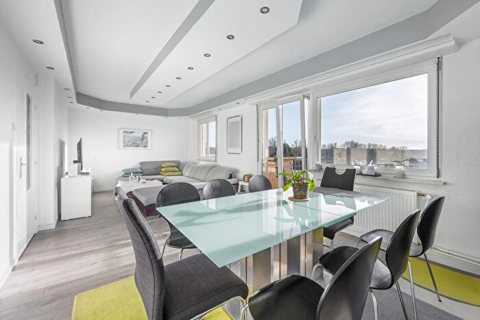 Appartement à vendre - Strasbourg, Canardière, Parc Schulmeister - 4 pièces - 3 chambres