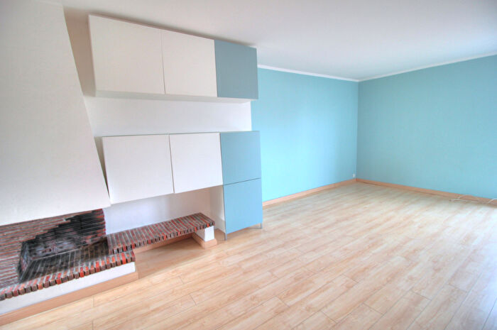 Appartement à vendre - Saint-Cyr-lécole, Hôtel de ville - 3 pièces - 2 chambres