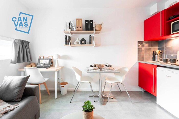 Appartement à louer - Centre Urbain-Coquibus, Évry-Courcouronnes - 1 pièce