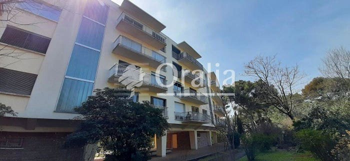 Hôpitaux-Facultés, Montpellier - Appartement 3 pièces à louer