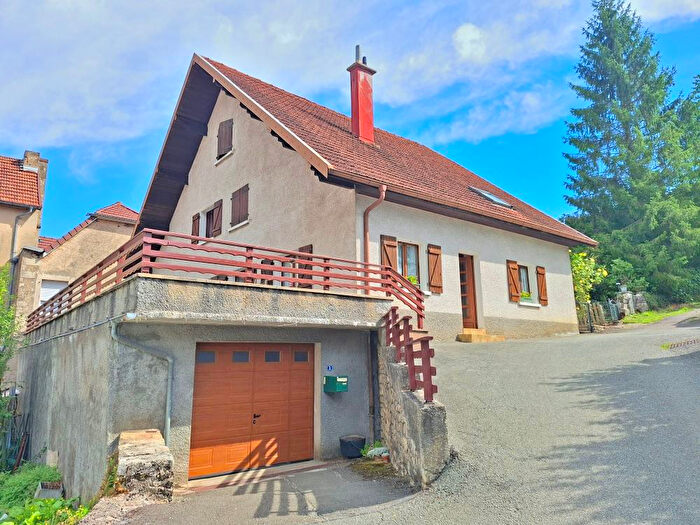 Maison 12 pièces à Saint-Hippolyte, à vendre
