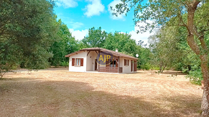 Maison à vendre - Saint-Vivien-de-Médoc - 3 pièces - 2 chambres