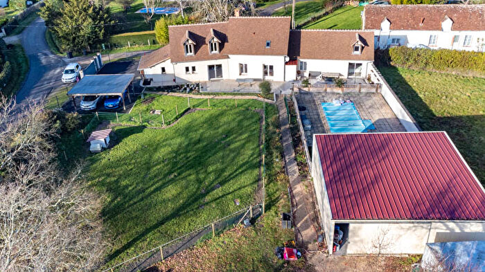 Maison à vendre - Saint-Julien-sur-Cher - 7 pièces - 4 chambres