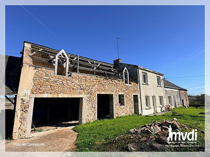 Maison à vendre - La Chapelle-Saint-Sauveur - 6 pièces - 4 chambres