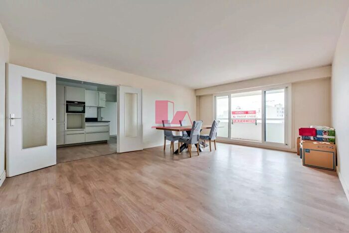 Appartement à vendre - Vanves, Plateau de Vanves - 3 pièces - 2 chambres