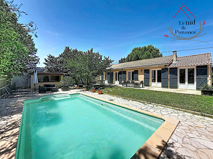 Maison 5 pièces à Bédarrides, à vendre