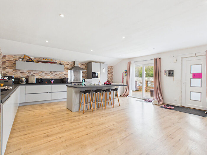 Maison à vendre - Thionville, Guentrange - 11 pièces - 7 chambres