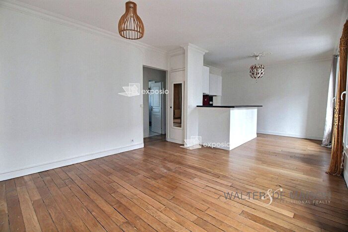 Centre Ville, Suresnes : Appartement 2 pièces à louer