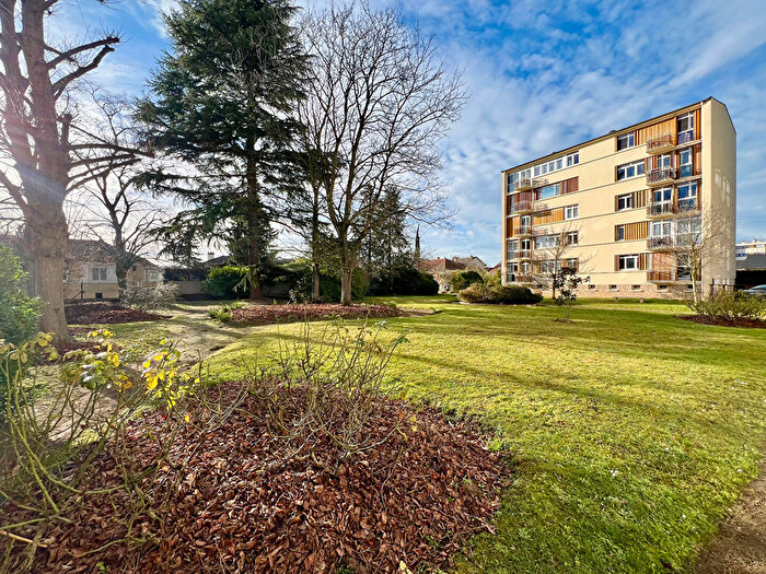 Appartement 4 pièces à vendre à Conflans-Sainte-Honorine, Romagné, Renouveau