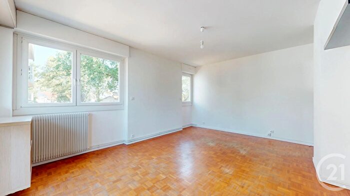 Appartement 4 pièces à louer à Saint-Herblain, Nord