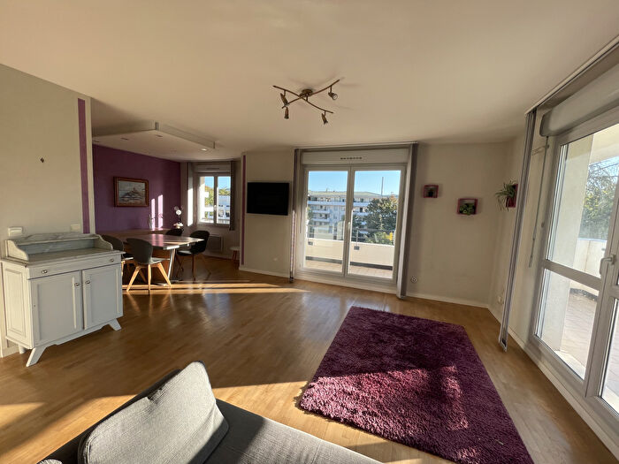 Appartement à vendre - Saint-Ouen-lAumône, Eglise - 4 pièces - 2 chambres