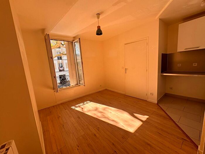 Appartement 2 pièces à vendre - Saint-Ouen, Garibaldi