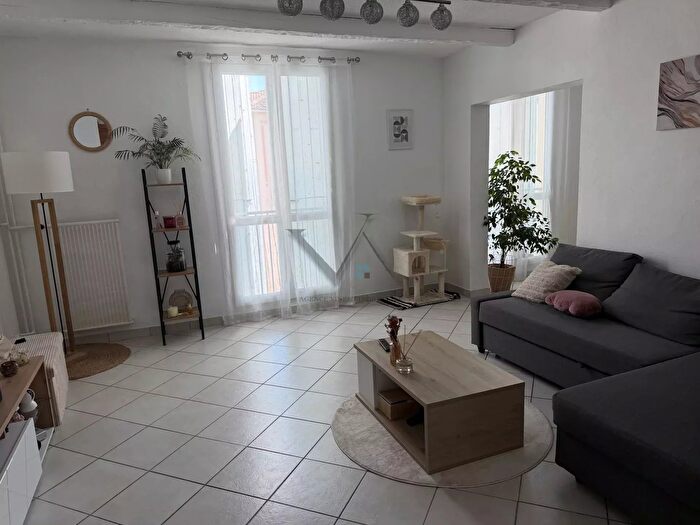 Saint-Paul-Trois-Châteaux : Appartement 4 pièces à vendre