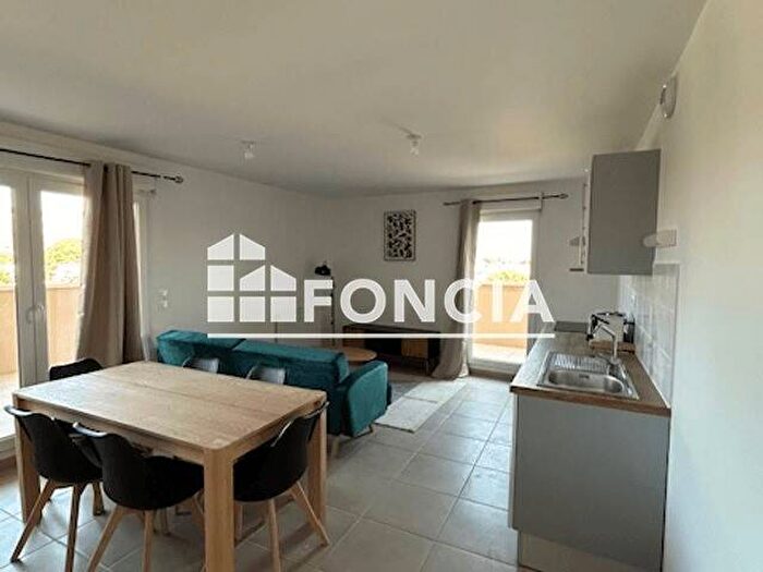 Appartement à louer - Basses Ferrailles-Jas, Cavaillon - 3 pièces - 2 chambres