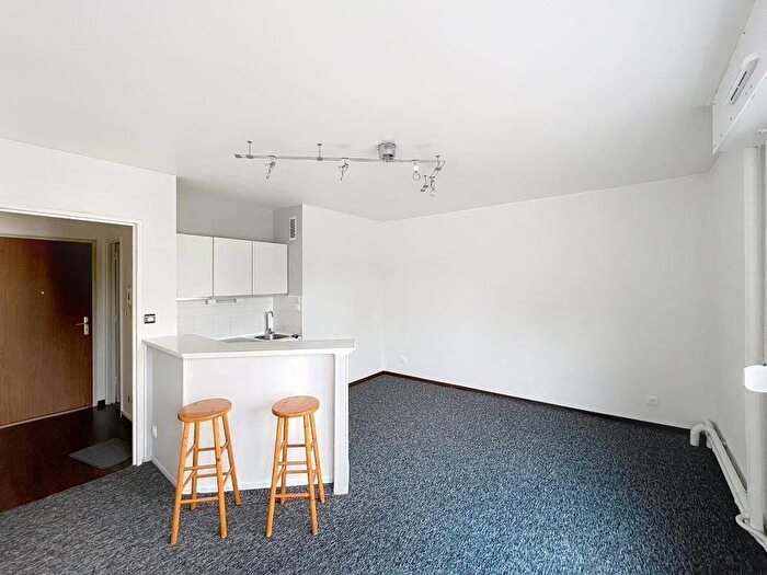 Appartement 1 pièce à Saint Pierre-René II, Nancy, à louer