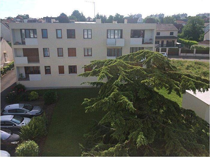 Thabor-Pelouse, Montgeron : Appartement 1 pièce à louer