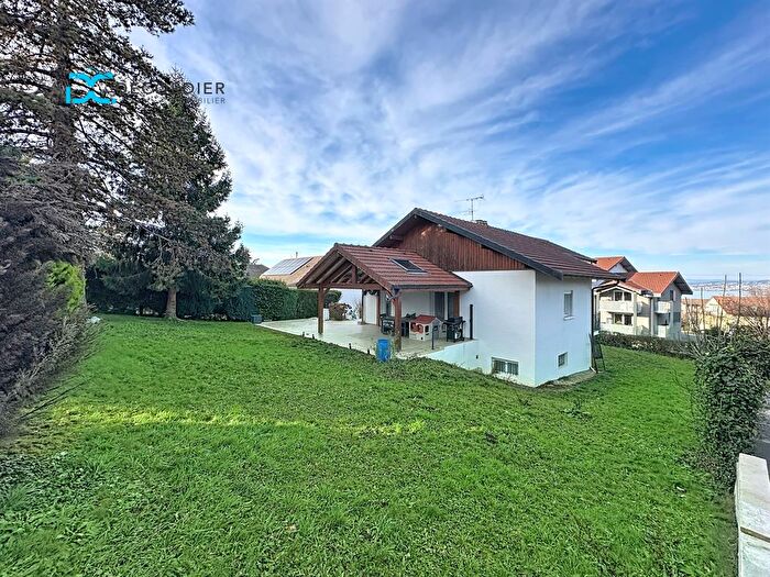 Maison à vendre - Neuvecelle - 5 pièces - 3 chambres