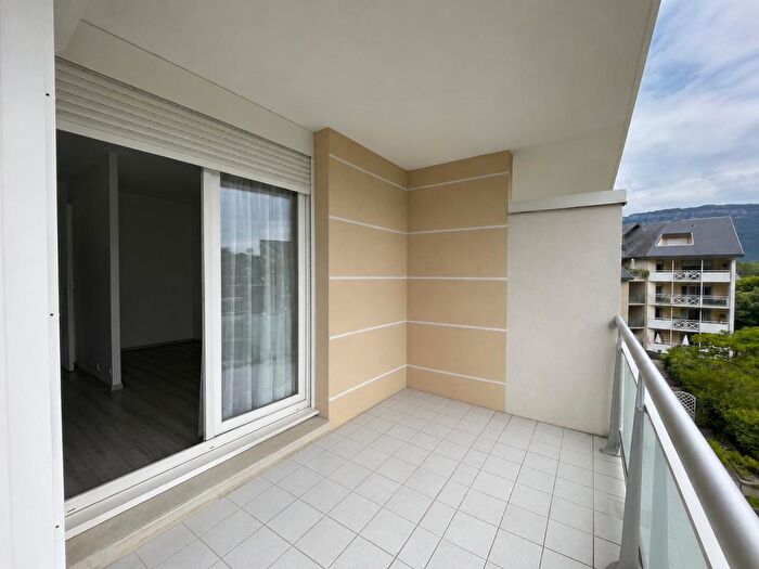Le Bourget-du-Lac : Appartement 1 pièce à louer