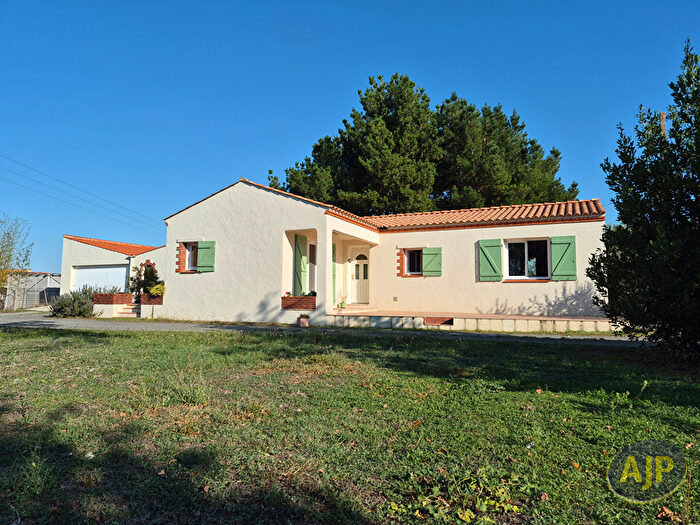 Challans, Route de Cholet, Route de la Roche-sur-Yon : Maison 5 pièces à vendre