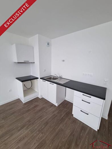 Appartement à louer - Sotteville-lès-Rouen, Centre-ville, Marcel Lods, Victor Hugo - 3 pièces - 2 chambres