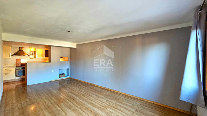 Appartement à vendre - Vence, Centre-ville - 3 pièces - 2 chambres