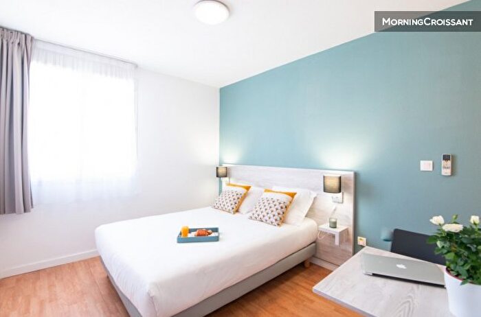 Appartement à louer - Le Tholonet - 1 pièce