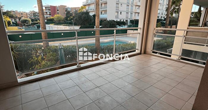 Appartement à vendre - Antibes, Rastines, Super Antibes, Laval, La Fontonne - 3 pièces