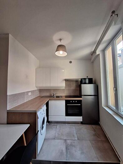 Appartement à louer - Centre-Hôtel de Ville, Limoges - 2 pièces - 1 chambre