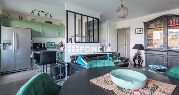 Appartement 3 pièces à Le Perreux-sur-Marne, Centre-ville, Quais d'Argonne, à vendre