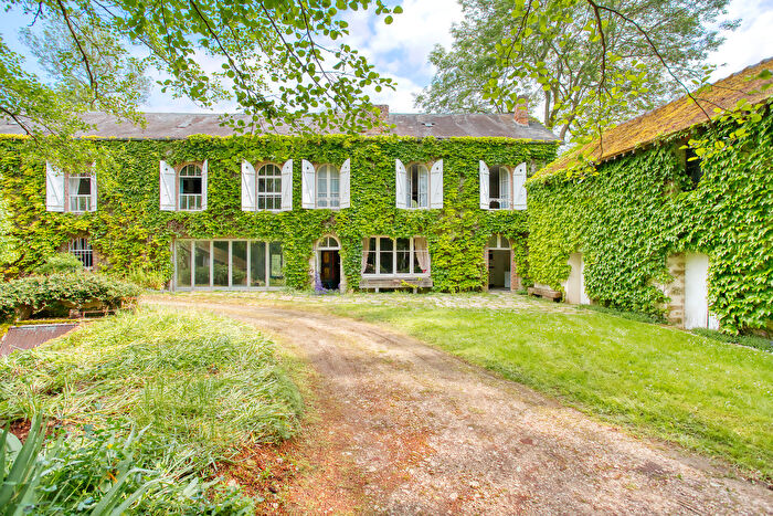 Maison 16 pièces à vendre - Château-Landon
