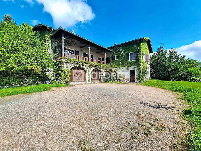 Maison à vendre - Saint-Jean-dArdières - 8 pièces - 5 chambres