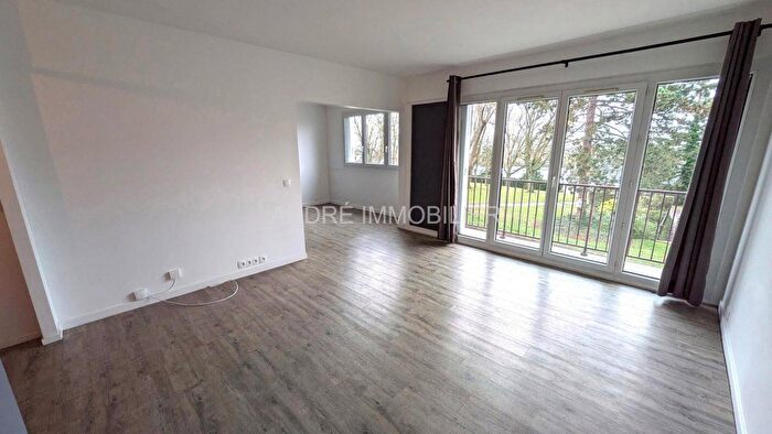 Appartement à louer - Villennes-sur-Seine - 4 pièces - 2 chambres