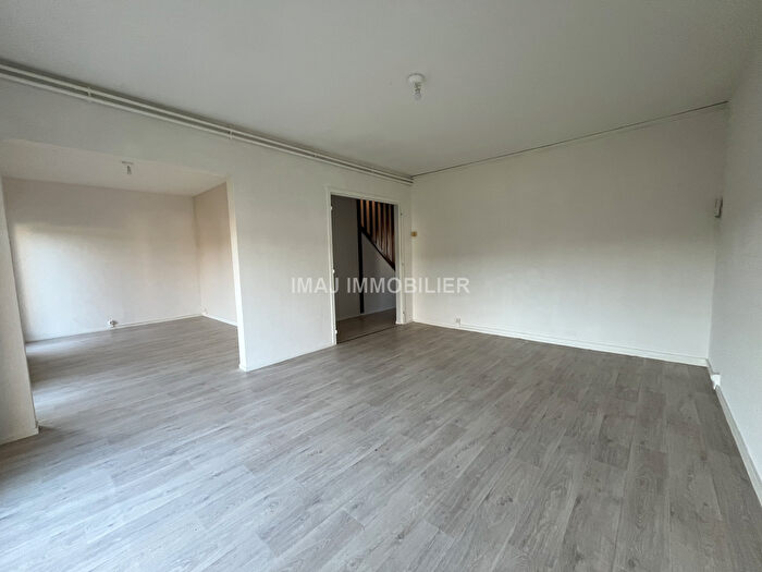 Maison à louer - Bains-les-Bains - 3 pièces - 2 chambres