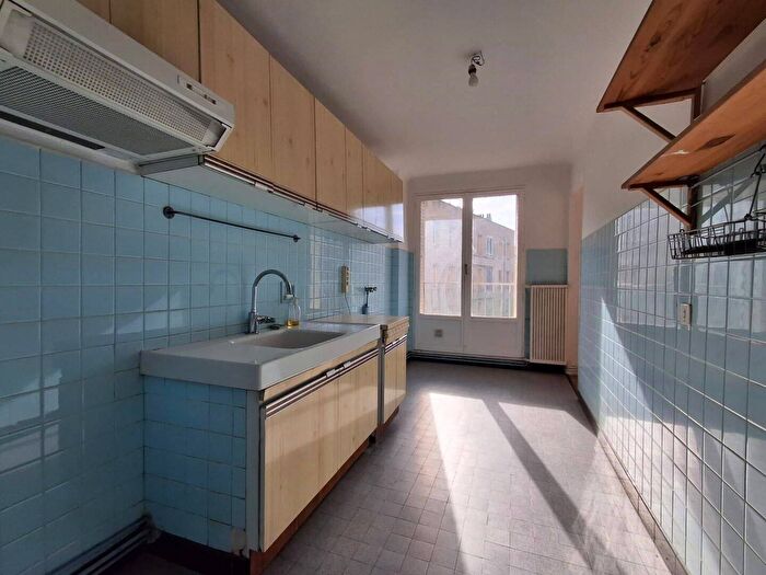 Appartement à louer - Hôtel de Ville, Marseille ème arrondissement - 2 pièces - 1 chambre