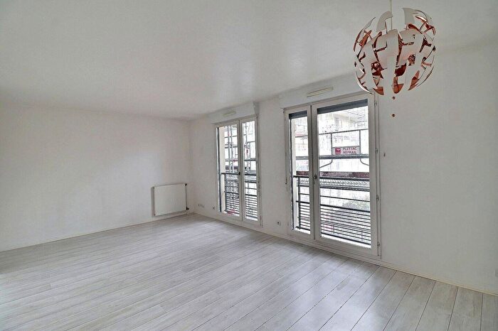 Appartement à louer - Nouveaux Horizons-Coudrays, Élancourt - 1 pièce