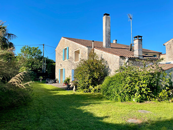 Maison 7 pièces à Les Nouillers, à vendre