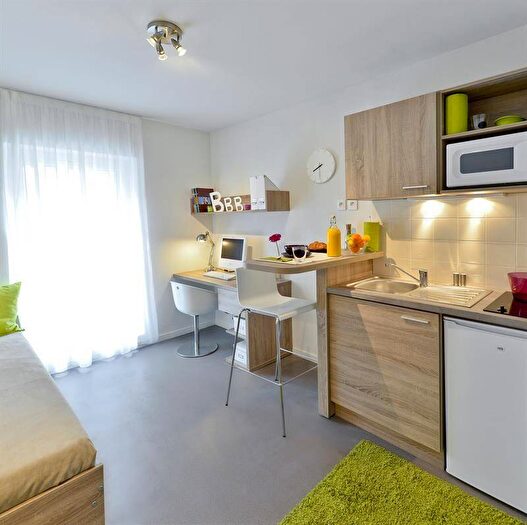 Appartement 1 pièce à Anseele-Centre-Nations Unies-Crouy-Esperence, Roubaix, à louer