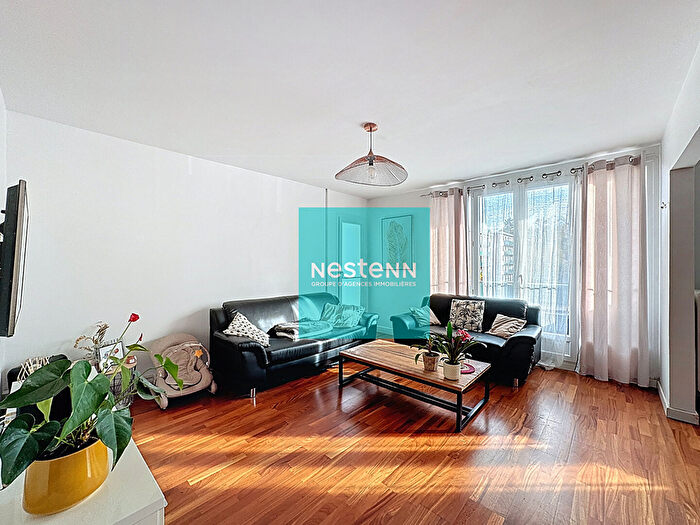 Appartement à vendre - Franconville, Hôtel de Ville - 4 pièces - 2 chambres