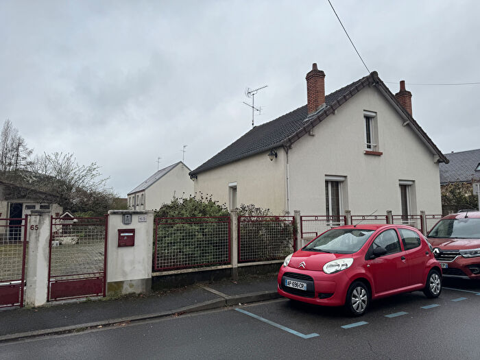 Maison à vendre - Fleury-les-Aubrais, Gare, Bannier, Bustière, Dessaux - 5 pièces - 3 chambres