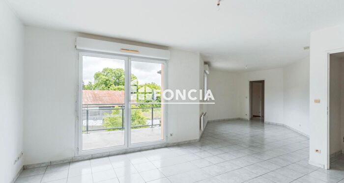 Appartement à vendre - Ars-sur-Moselle - 3 pièces - 2 chambres