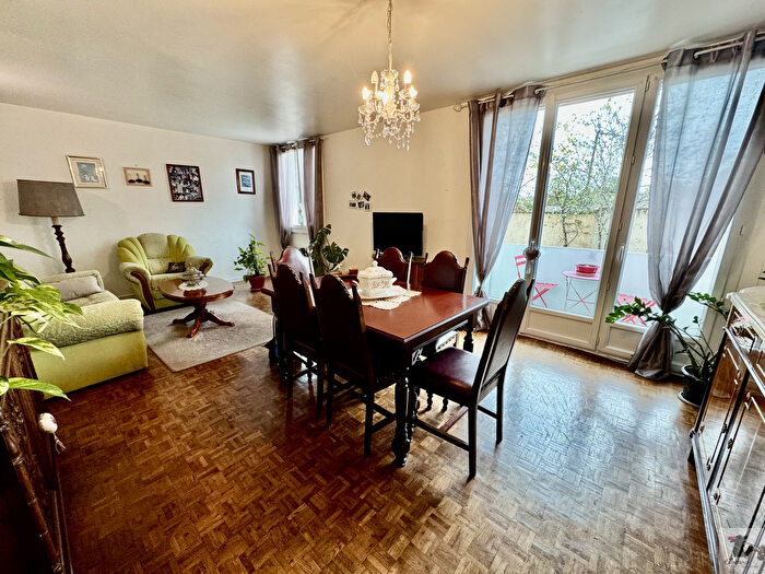 Appartement à vendre - Bergerac - 4 pièces - 3 chambres