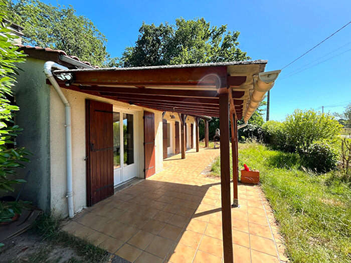 Maison 3 pièces à louer à Monbahus