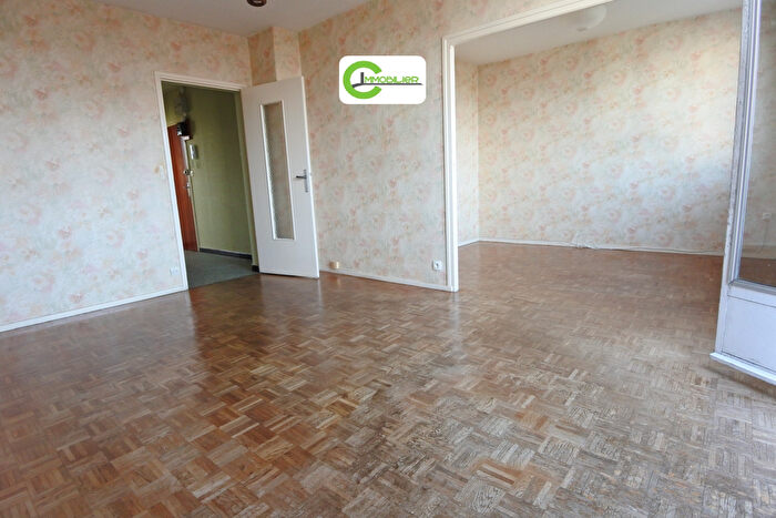 Appartement à vendre - La Ferté-Bernard - 4 pièces - 3 chambres