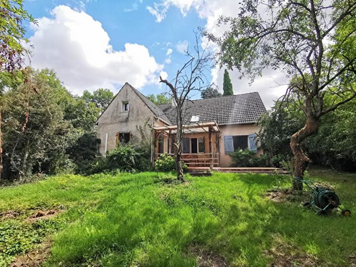 Maison à vendre - Varennes-Jarcy - 4 pièces - 3 chambres