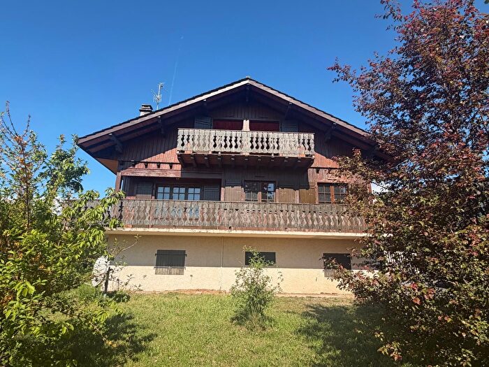Maison 5 pièces à Prévessin-Moëns, à vendre