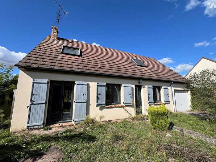 Pont-Sainte-Maxence, Sarron - Maison 5 pièces à vendre
