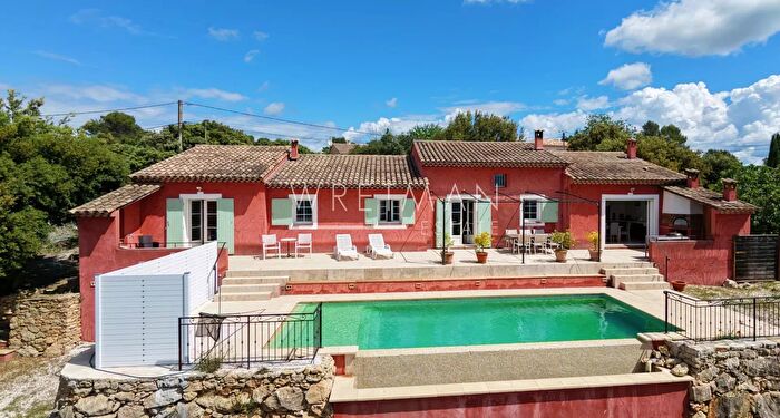 Maison 7 pièces à vendre à Lorgues